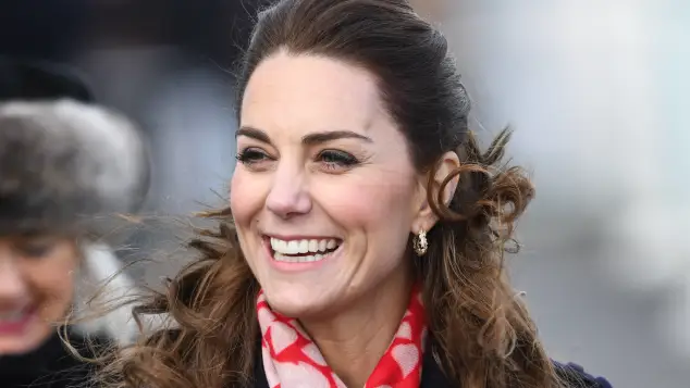 Kate's Reaction To Little Girl Excited To Meet A "Real Princess"
