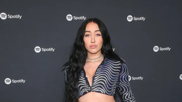 Noah Cyrus Is Engaged!