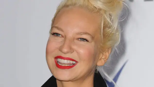 Sweet Sia Adopted 2 Teens Aging Out Of Foster Care