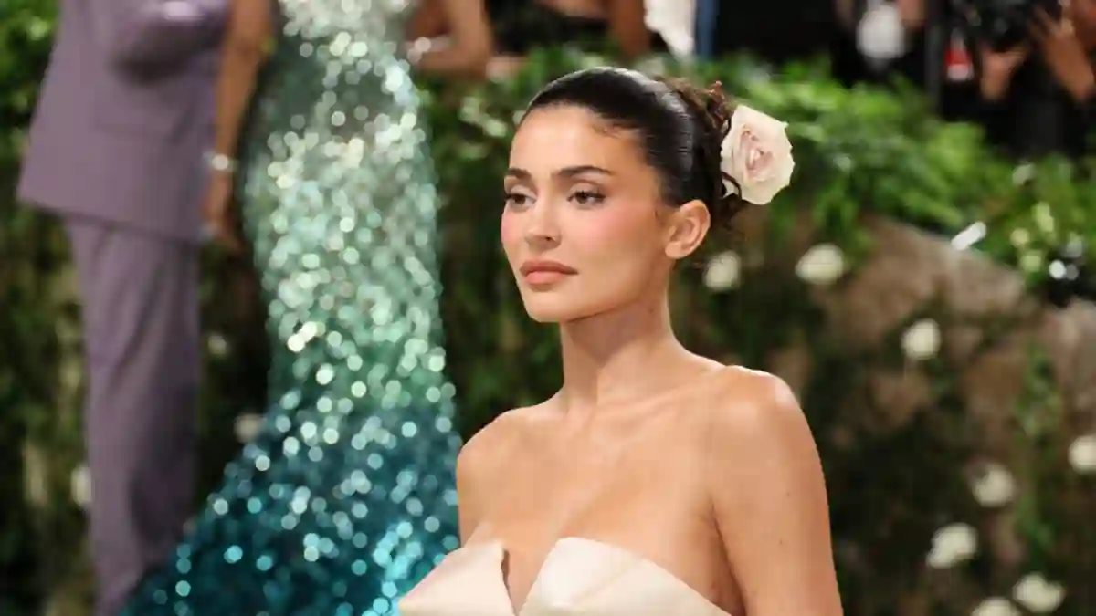 King Charles' Coronation: Will He Honour His Mother?