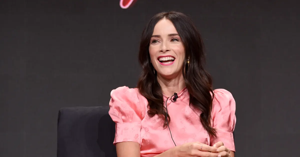 Is Abigail Spencer Related To Princess Diana?