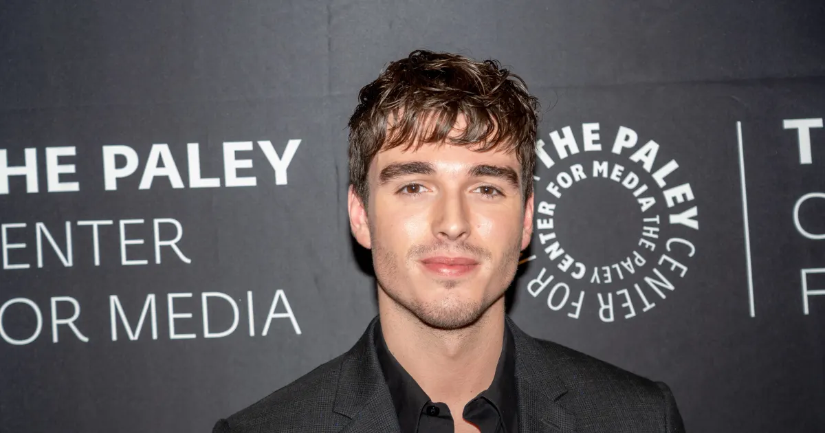 'Queen Charlotte': What "George" Looks Like In Real Life!