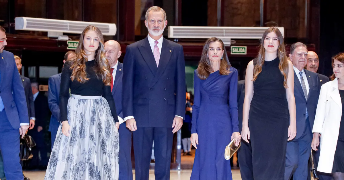 WOW! Princess Leonor Steals The Show From Her Beautiful Mother