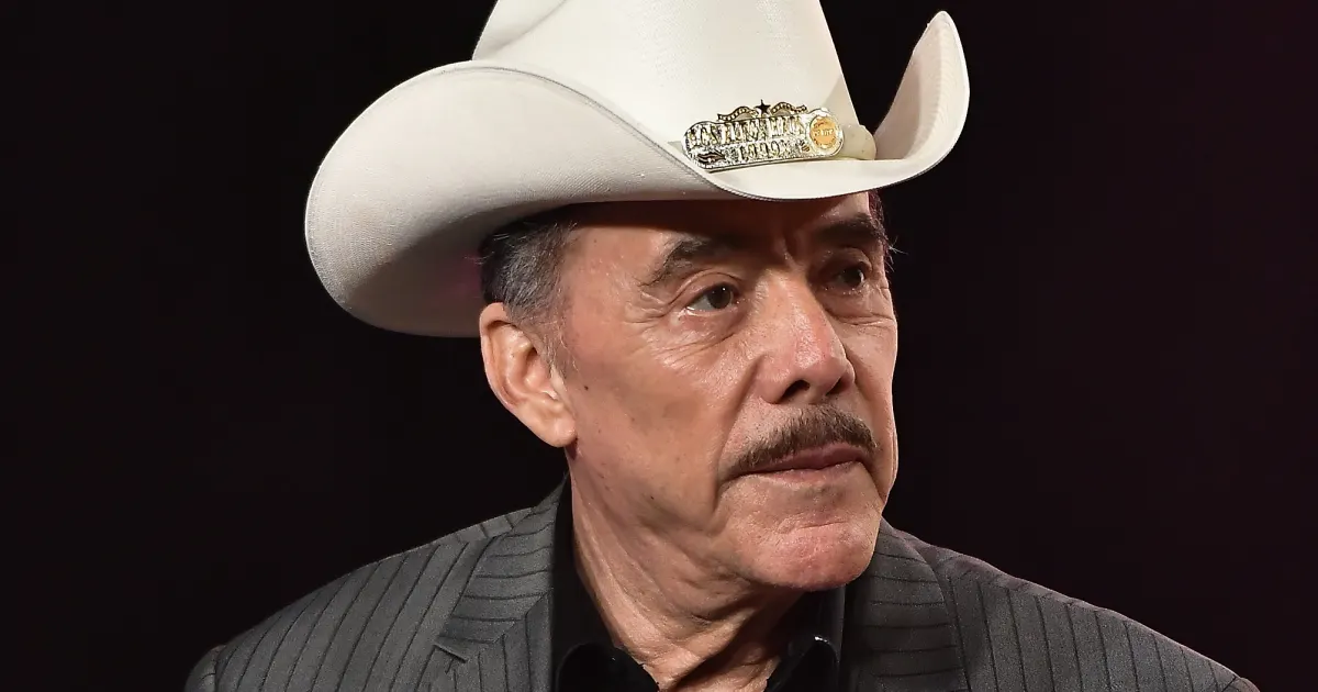 Hospitalizan por emergencia a Don Pedro Rivera, padre de Jenni Ri