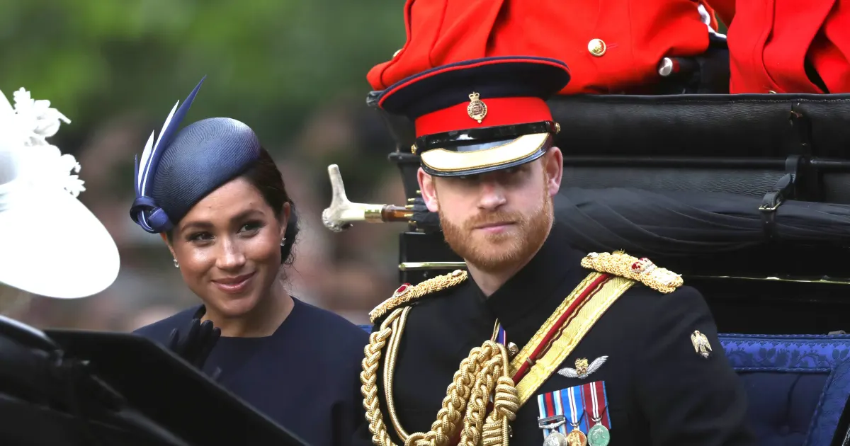Prince Harry & Duchess Meghan Stepping Back From The Royal Family