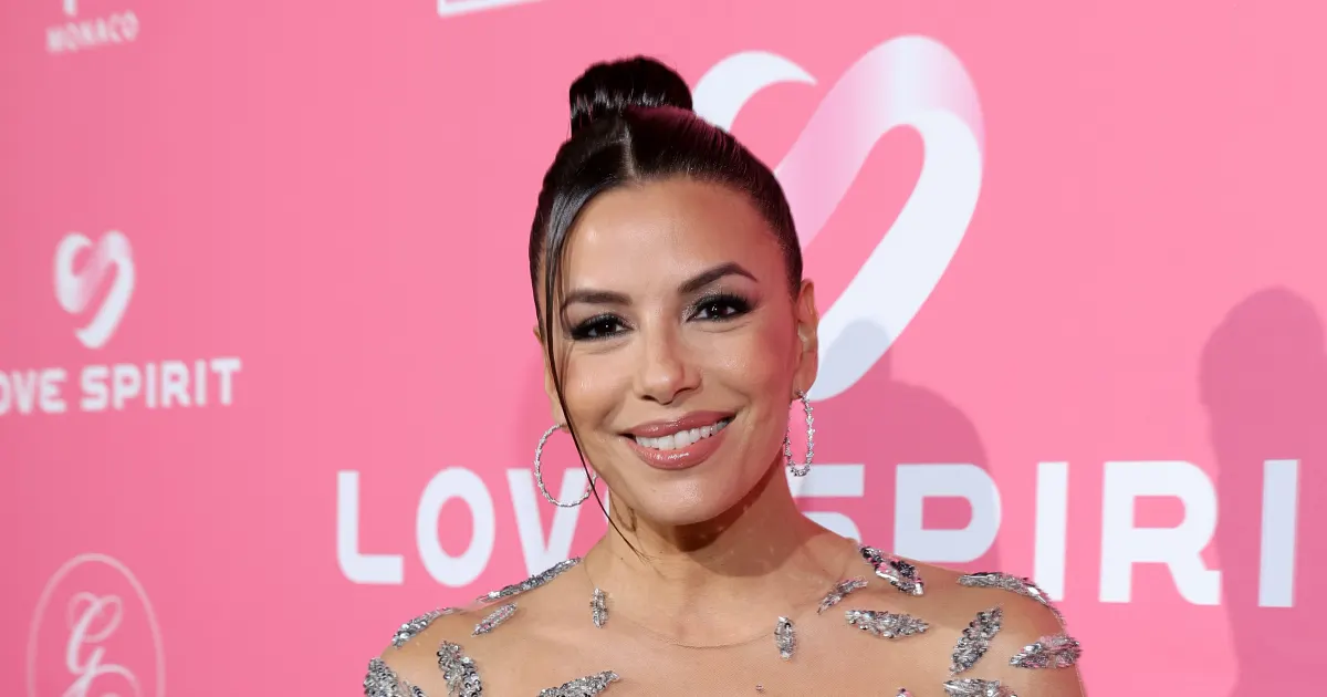 Mamma Mia: Eva Longoria braless in a transparent dress