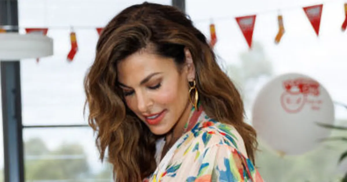 Eva Mendes Is Super Hot In New Instagram Post - See It Here!