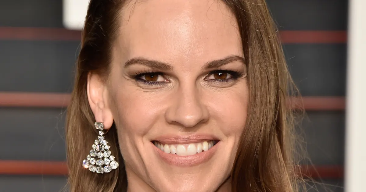 Hilary Swank: Sa Carrière En Images