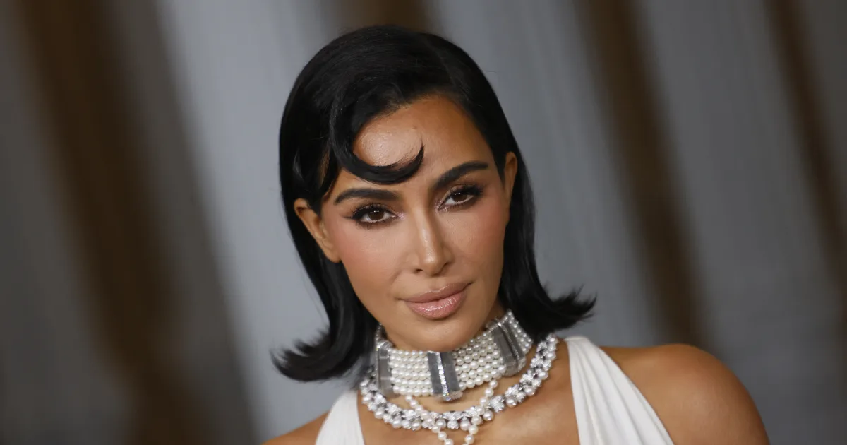 Kim Kardashian Covers "Santa Baby": Macaulay Culkin As Santa!