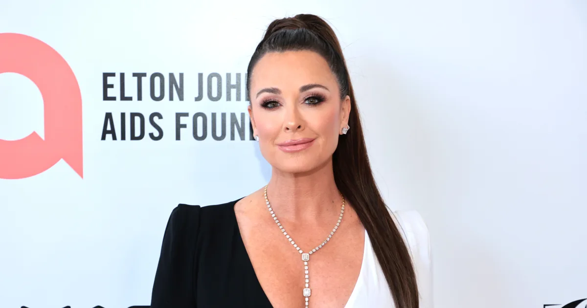 Kyle Richards Is All Glam Preparing For New 'Real Housewives'