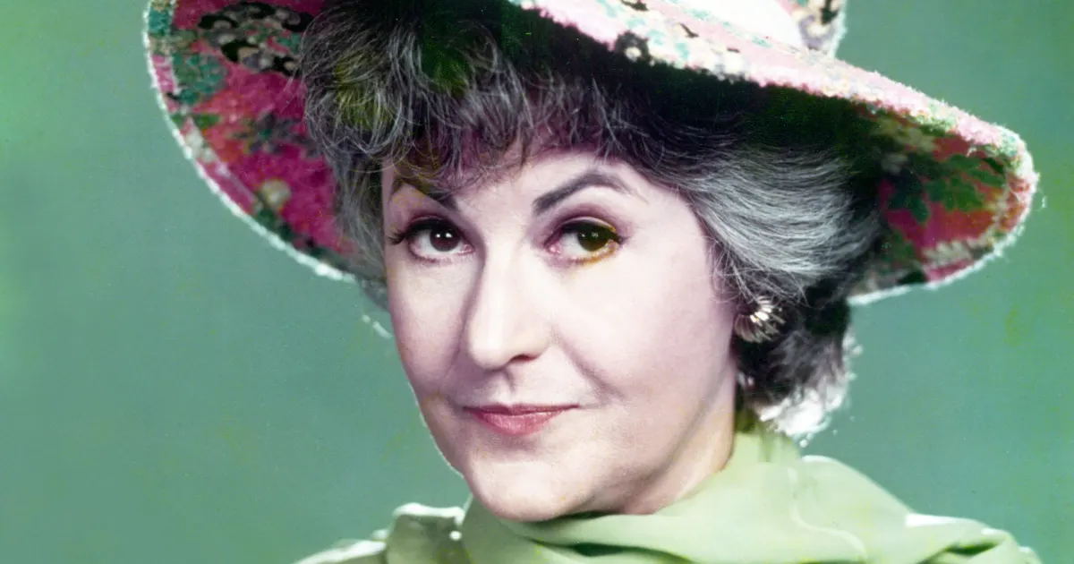Retro Blast: Amazing Facts About 'Golden Girls' Star Bea Arthur