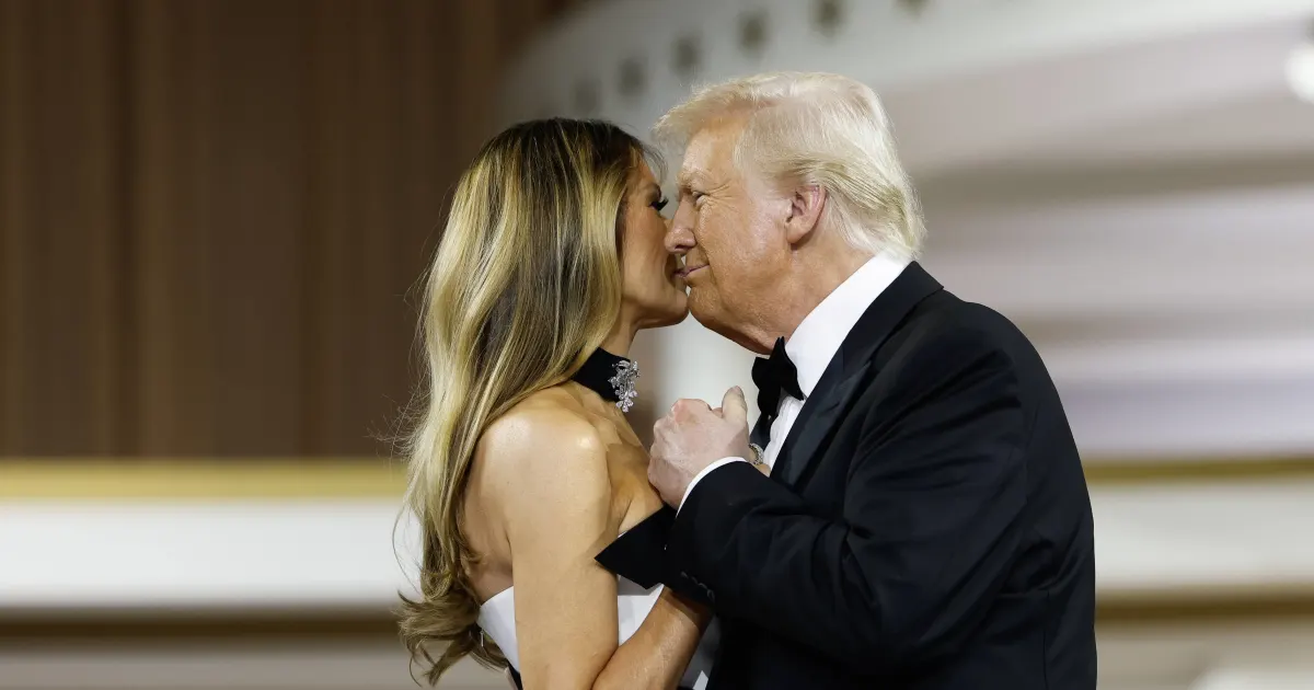 Lip Reader Reveals What Melania Whispered To Donald During Dance