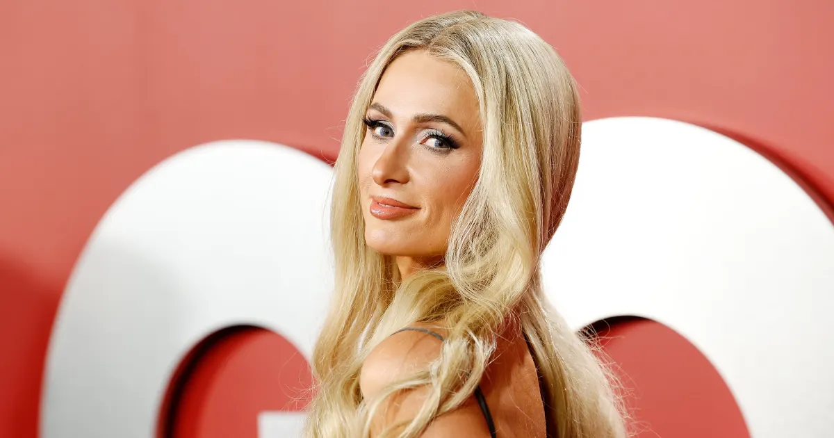 In Lingerie And Suspenders Paris Hilton Is Hotter Than Ever