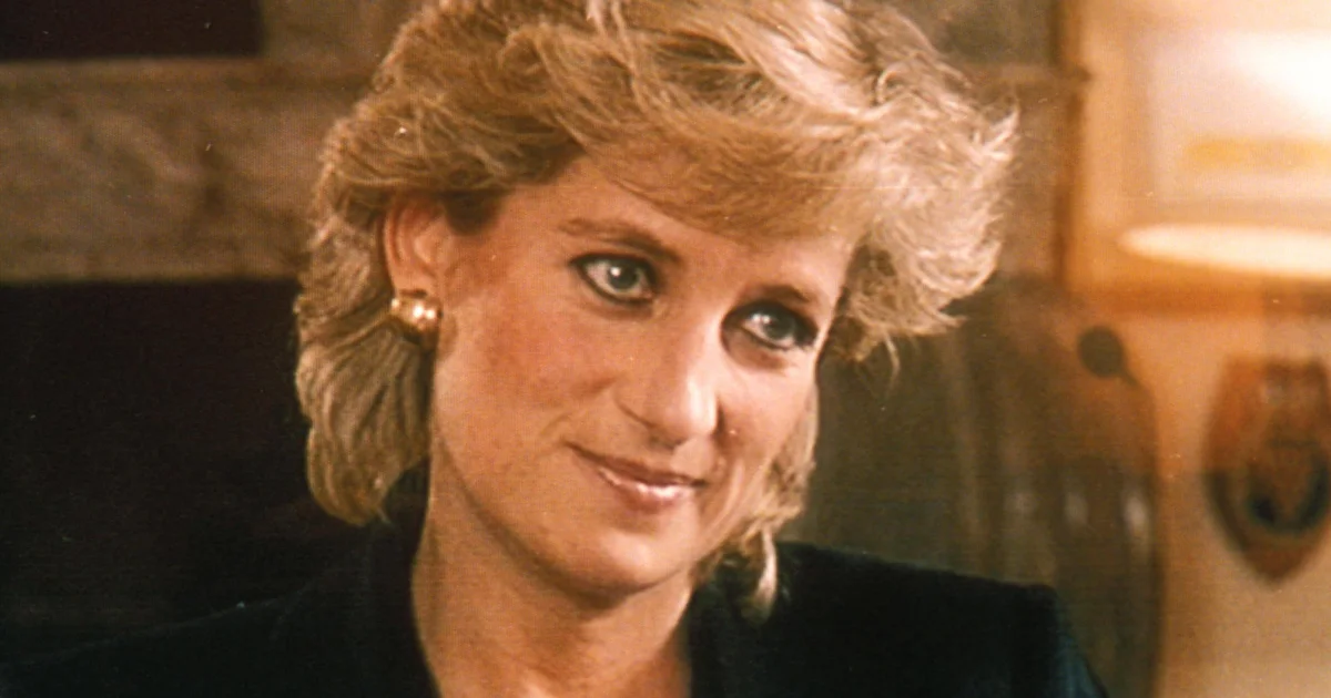 Unseen Footage of Princess Diana’s Angola Trip Released