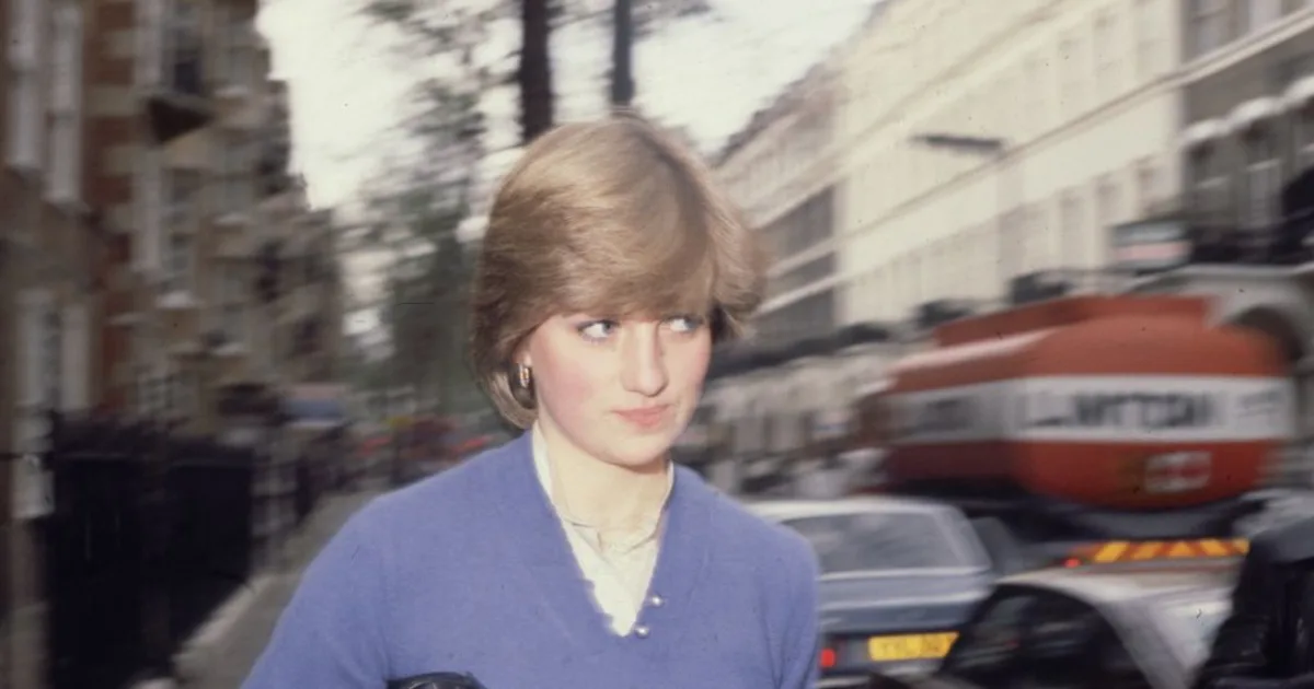 A New Book Claims Princess Diana Secretly Sent Valentine’s Cards