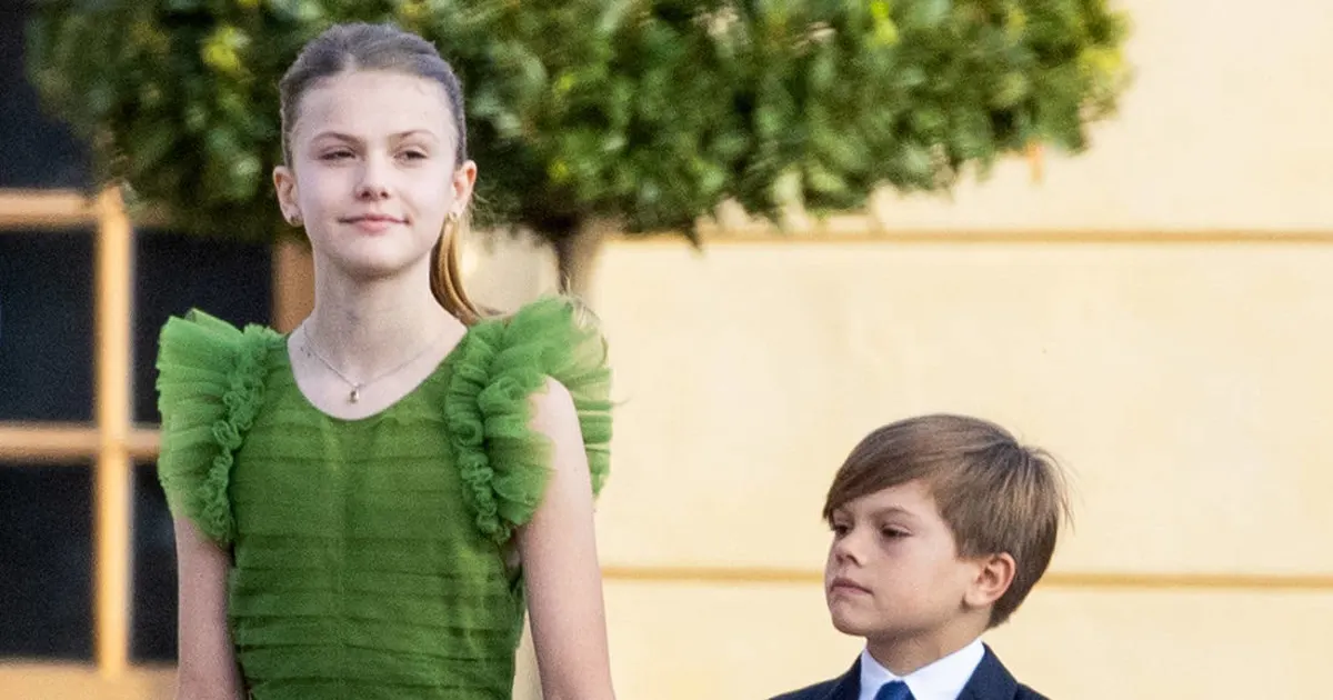 Like A Hollywood Star! Princess Estelle Steals The Show From Ever