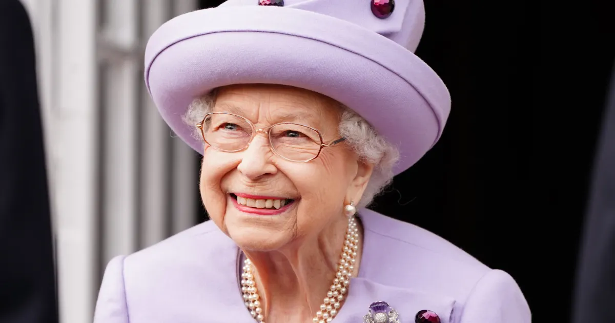 "Old Age": What Queen Elizabeth's Cause Of Death Actually Means