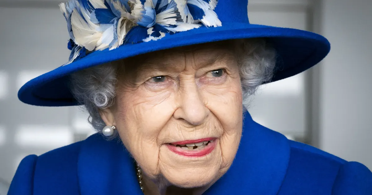 All The Reasons 1992 Was A "Horrible Year" For Queen Elizabeth
