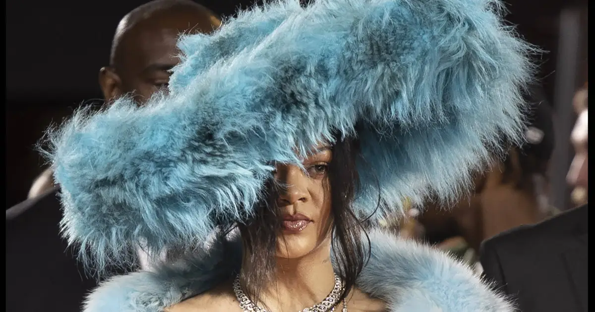 WOW! Rihanna Stuns In Aqua Blue At The Fashion Awards 2024