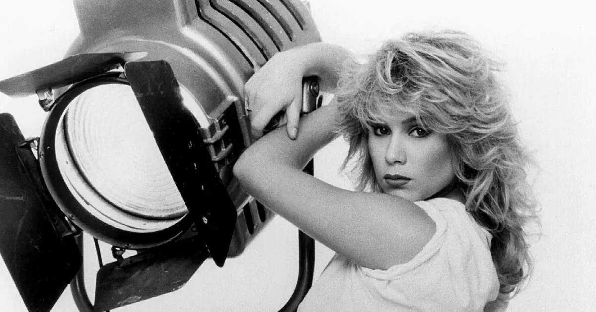 Sexy '80s Stars: What Happened To Samantha Fox?