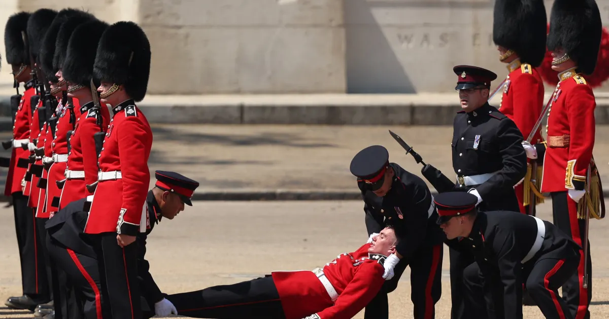 Scary Stuff! British Soldiers Collapse During Parade