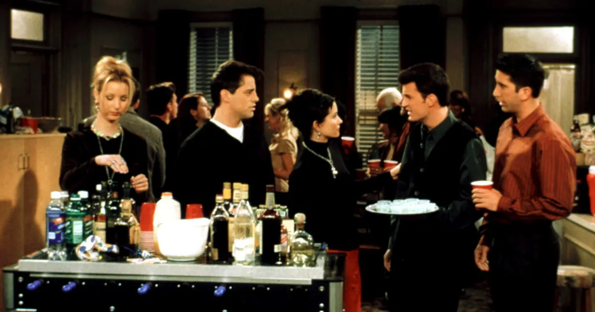 'Friends' Co-Stars Remain Silent After Matthew Perry's Death