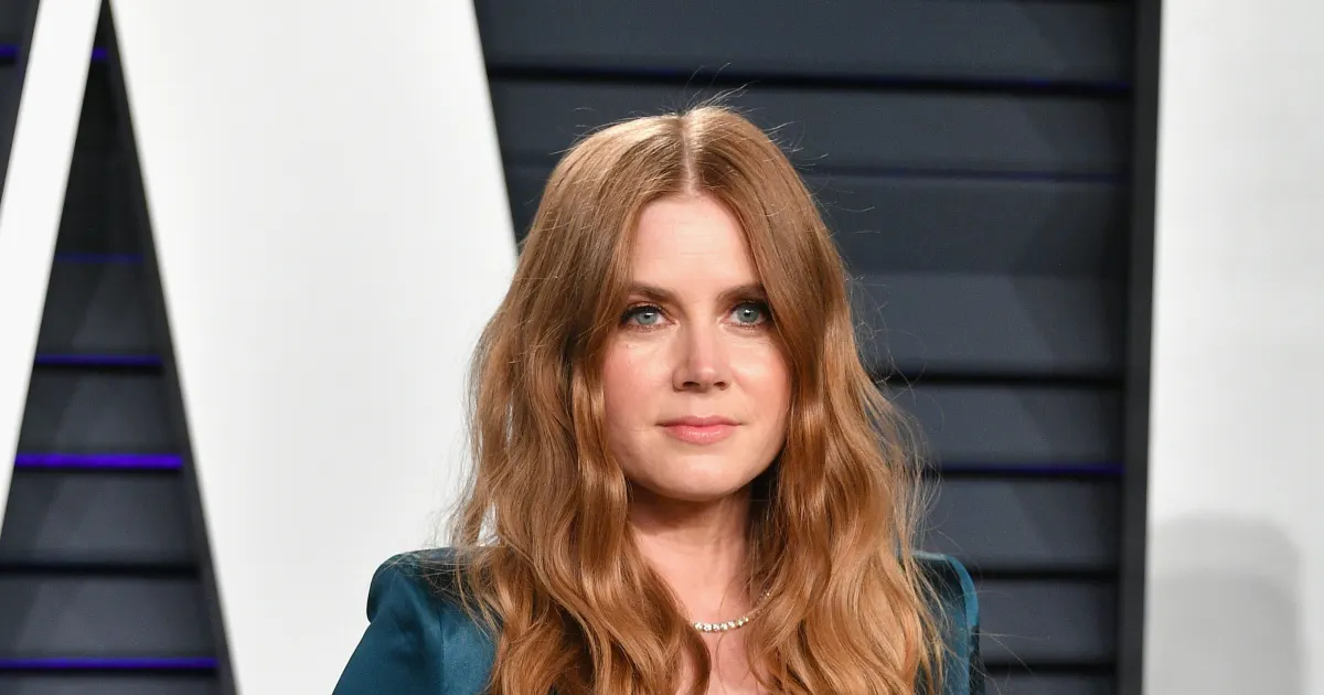 Amy Adams Joins Instagram With Jennifer Garner's Help For A Cause