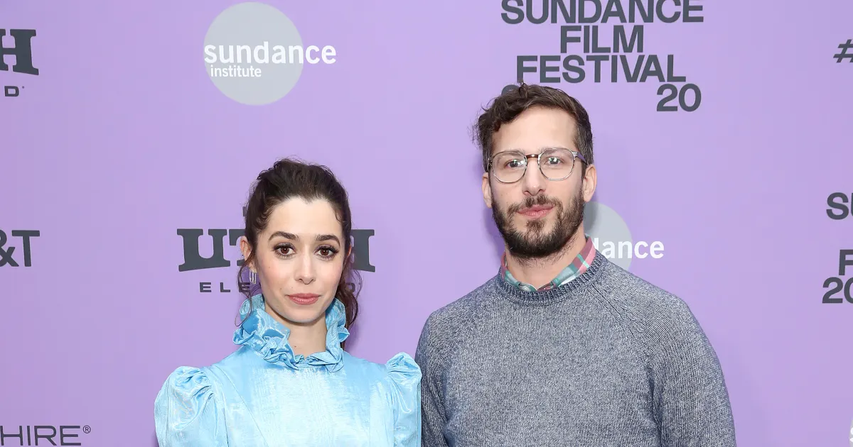 Andy Samberg And Cristin Milioti In New 'Palm Springs' Trailer