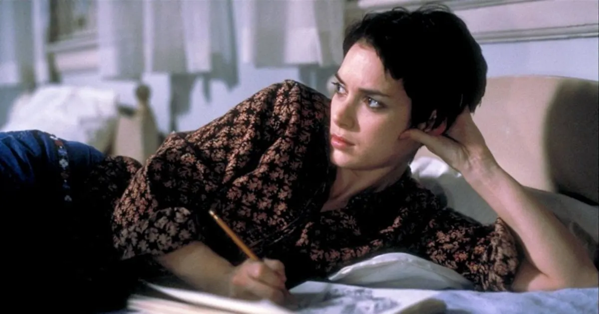 Gorgeous: Top 11 Most Beautiful Women Of The '90s!