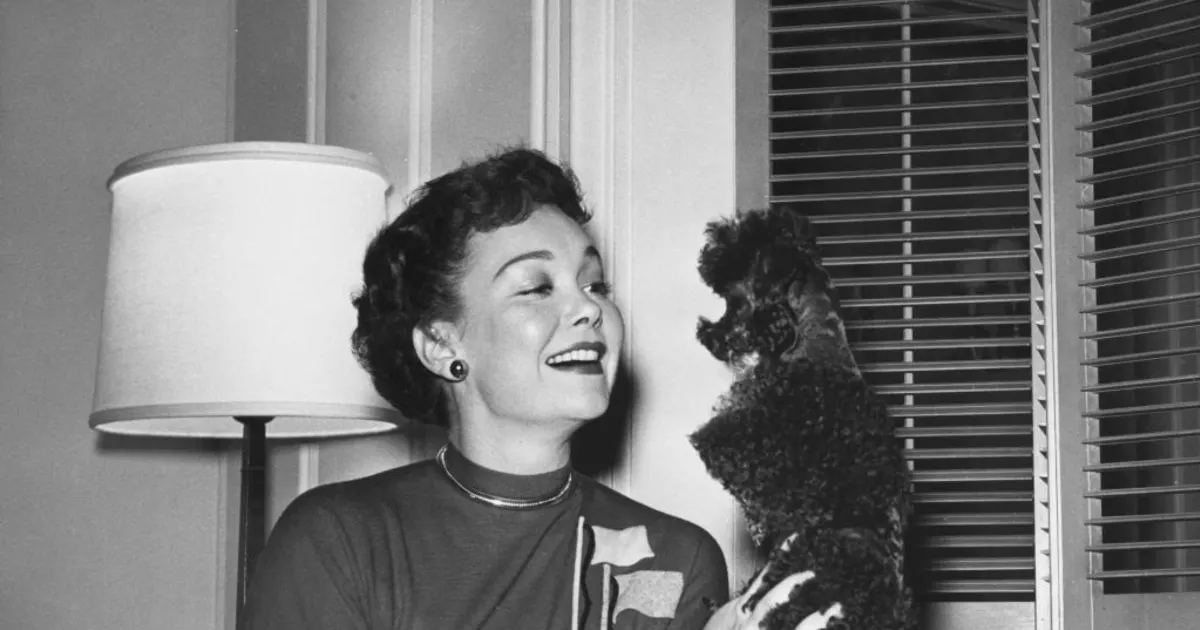 'Falcon Crest' Star Jane Wyman Was Married To THIS US President!