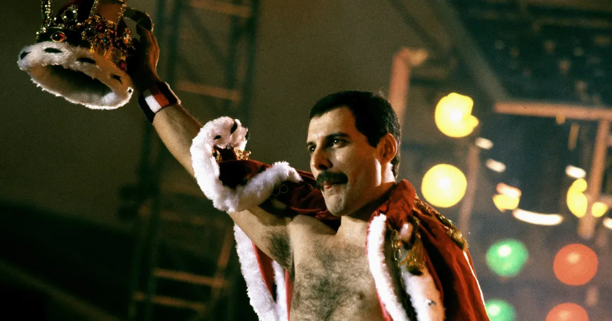 The Tragic Death Of Freddie Mercury How It Shocked The World