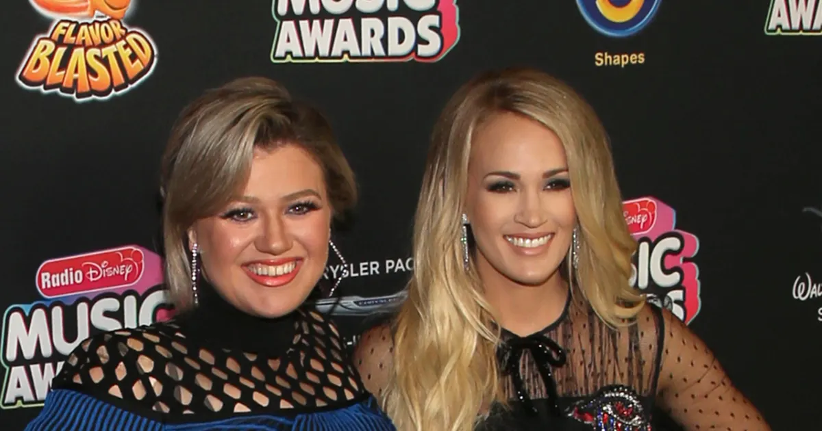 Kelly Clarkson On Carrie Underwood Returning to 'Idol'