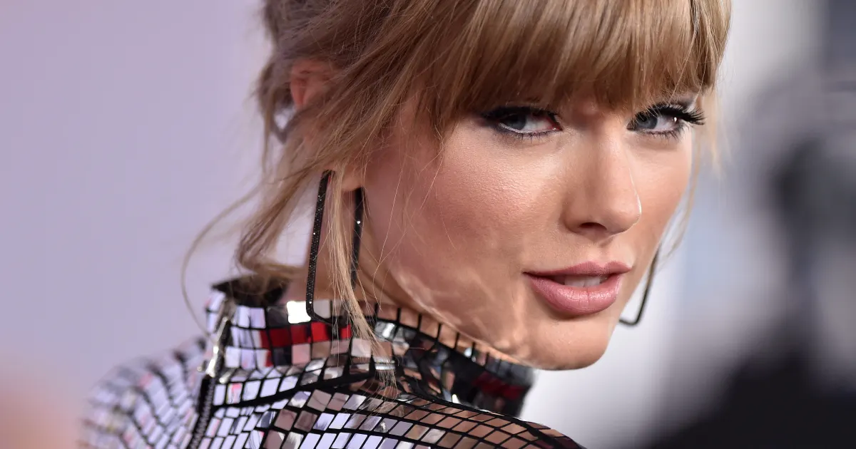 Swift Justice: College Kid Claps Back at Taylor Swift's Legal Tea