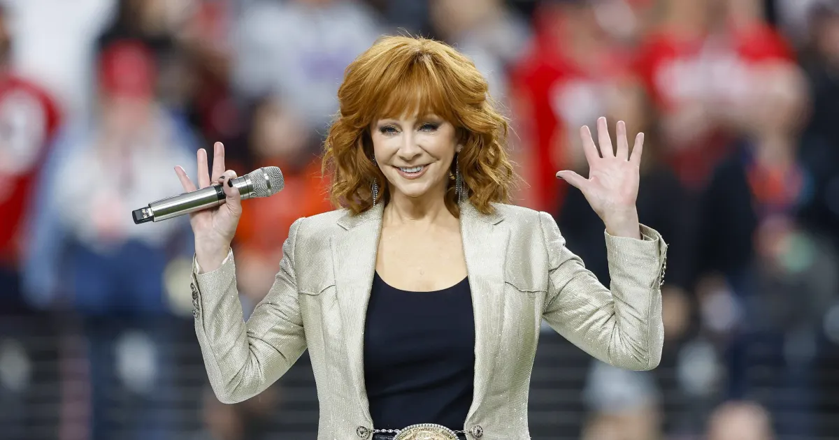 Shocking! Reba McEntire Claps Back At Feud Rumors With Taylor Swi