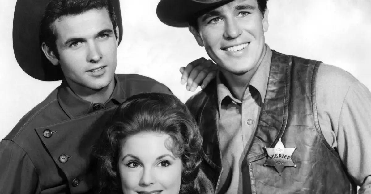 'Johnny Ringo': 10 Wild Facts About The Western