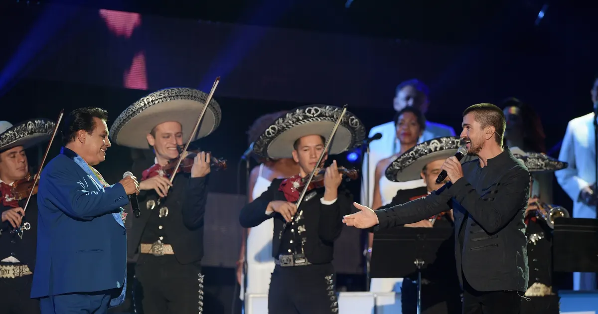 ¿Juan Gabriel no murió? Salen a la luz audios del cantante donde ¿Juan Gabriel no murió? Salen a la luz audios del cantante donde
