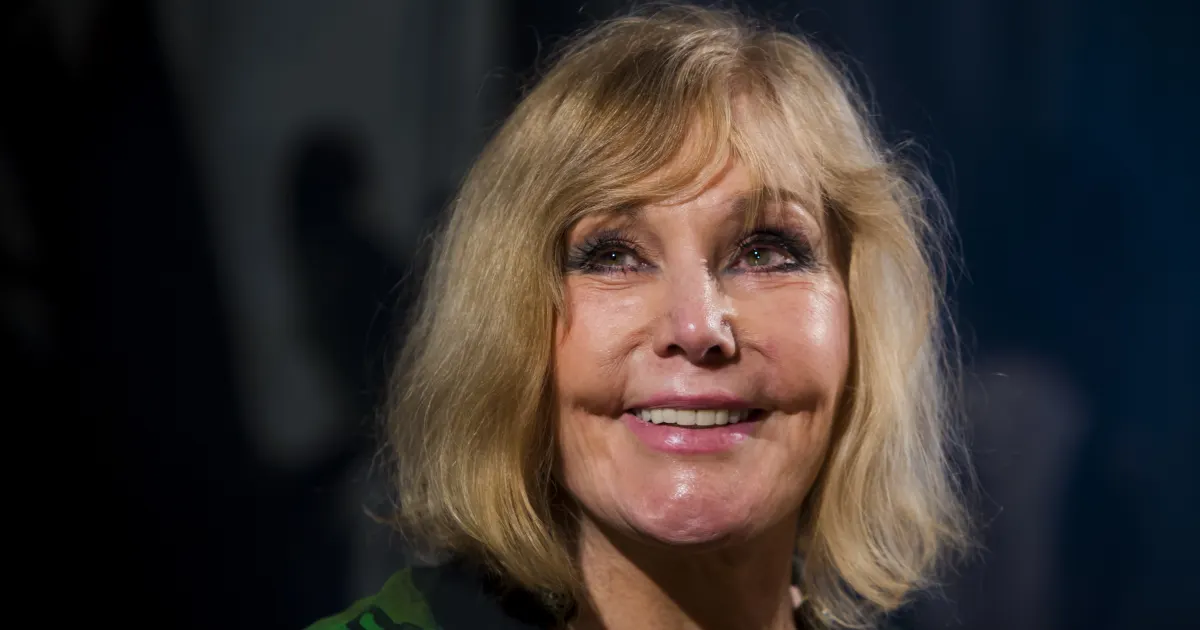 Kim Novak Turns 91: Her Sweet Life Beyond the Silver Screen!