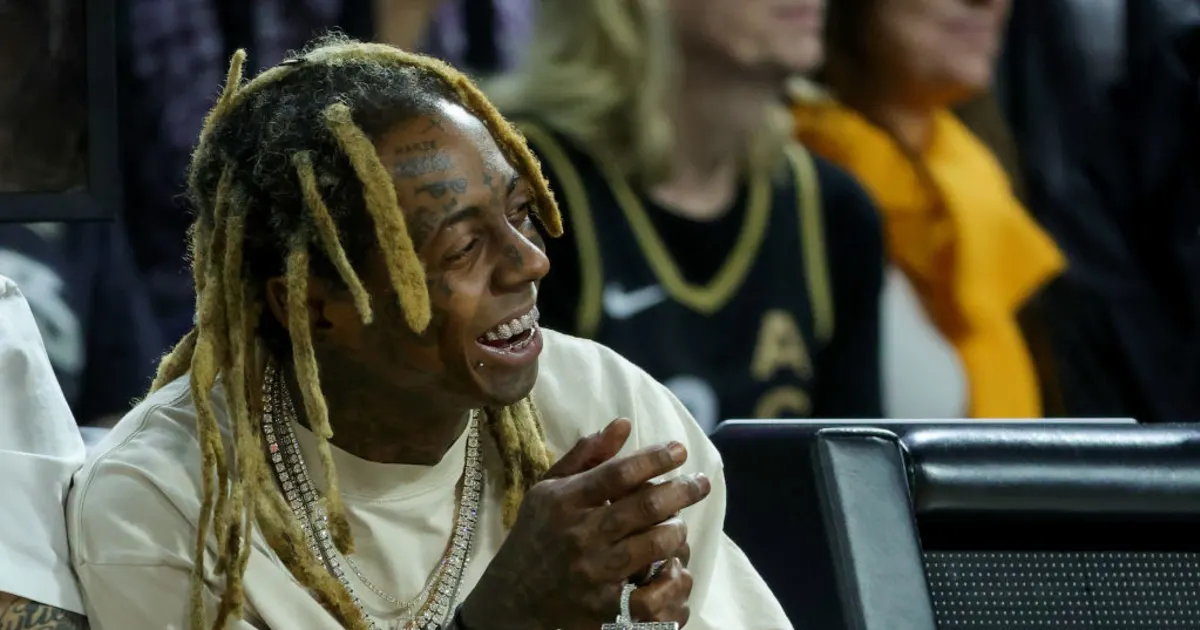 Lil Waynes Epic Reaction To His Viral Wax Figure 5360