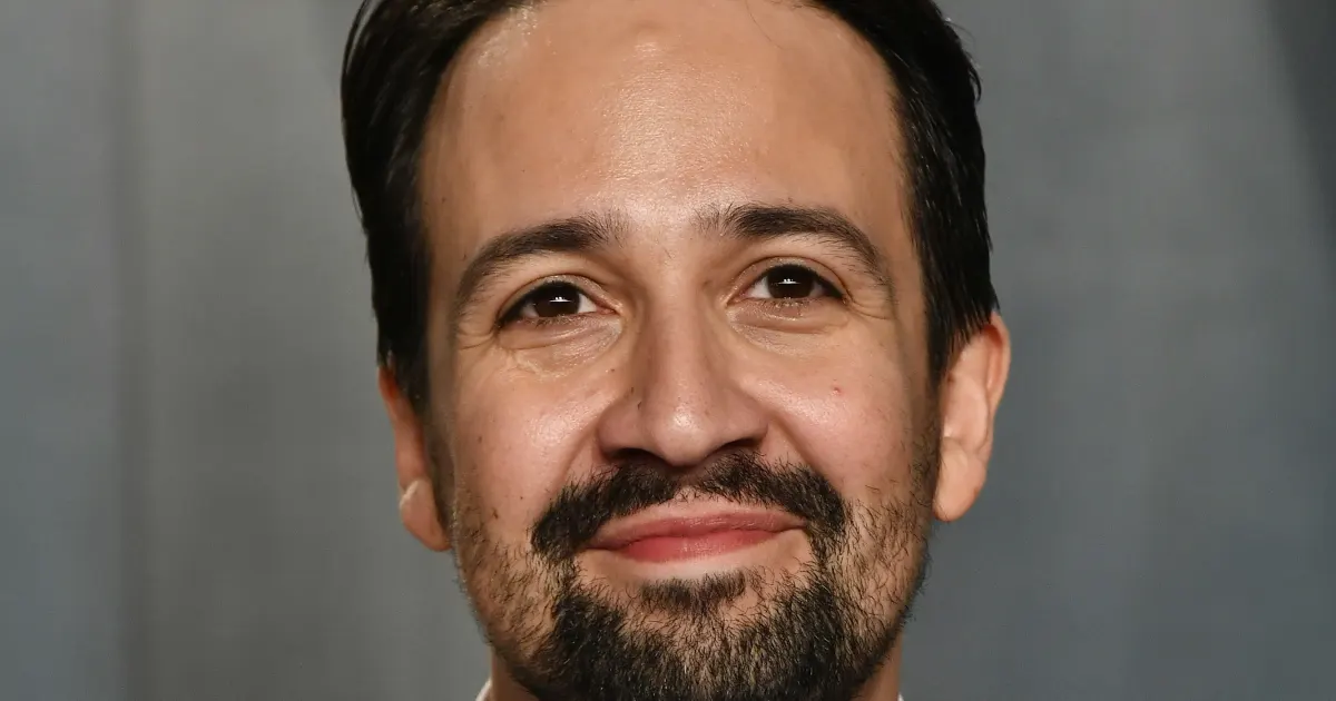 Lin-Manuel Miranda Debuts 'Hamilton' Film Trailer