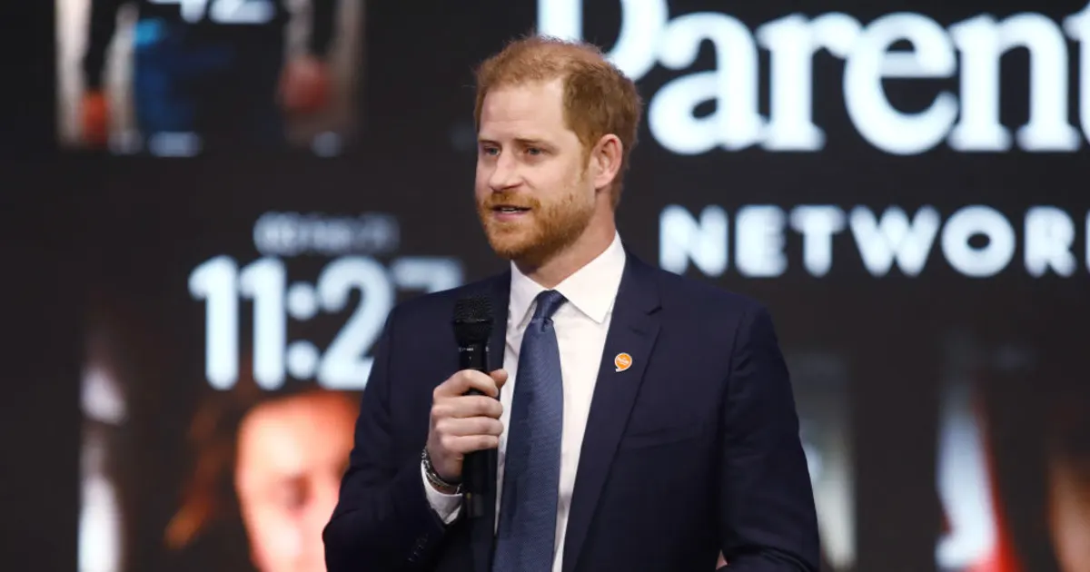 Prince Harry's Heartfelt Confession: He Has THEM On His Lock Scre
