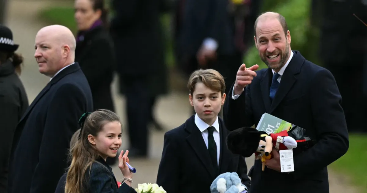 Adorable! Charlotte & George Share A Sweet Moment At Sandringham