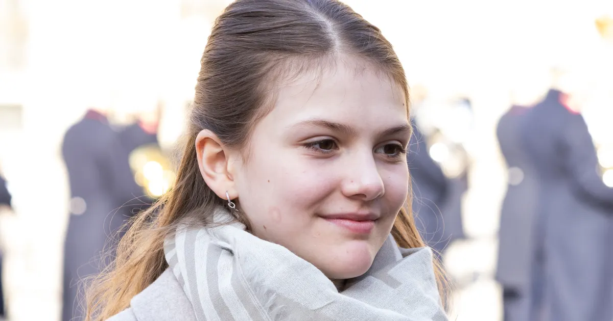 Detail About Princess Estelle Sparks A Stir