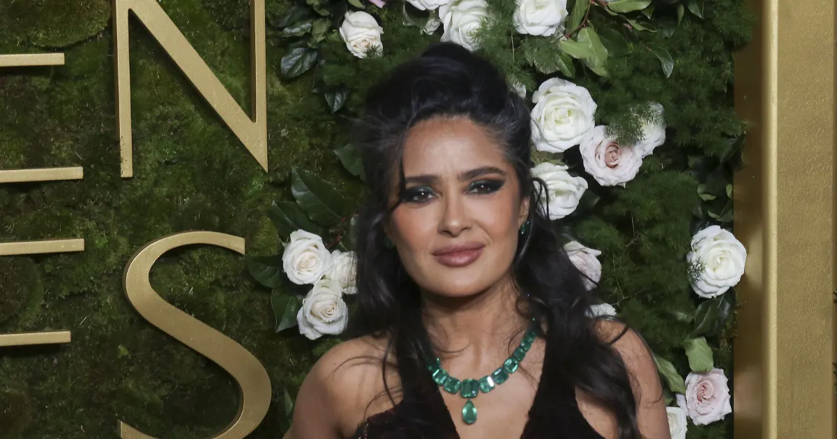 Salma Hayek Rocks Gray Hair: But Her Cleavege Steals The Show