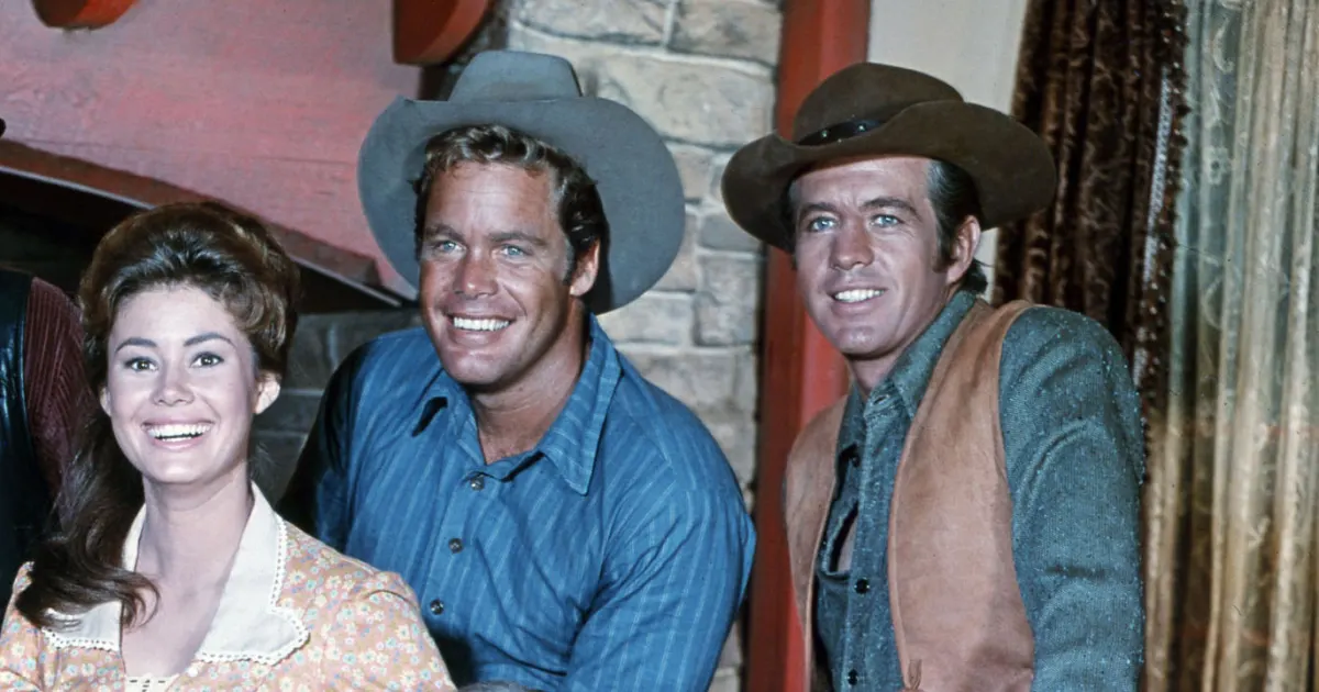 'The Virginian': Actor Clu Gulager In Memoriam