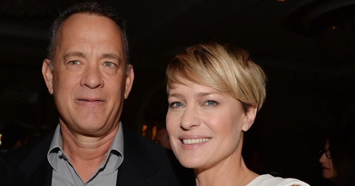 Tom Hanks And Robin Wright Reunite For THIS Movie Tom Hanks And Robin Wright Reunite For THIS Movie