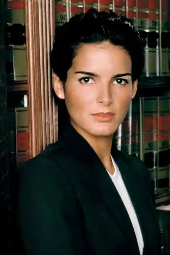 Voici Le Casting De La Saison 1 de 'Law & Order SVU'