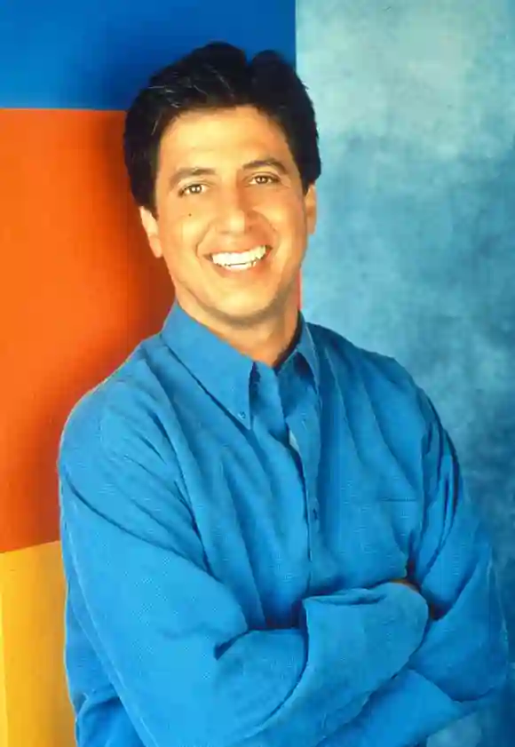 'Everybody Loves Raymond': Through The Years With The Cast