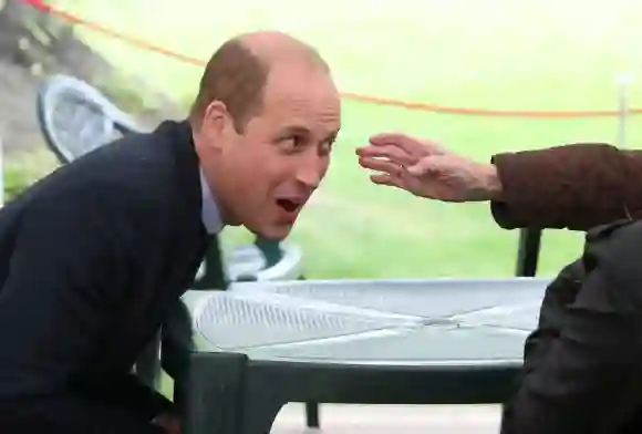 Royals: Don't Miss These Funny Faces!