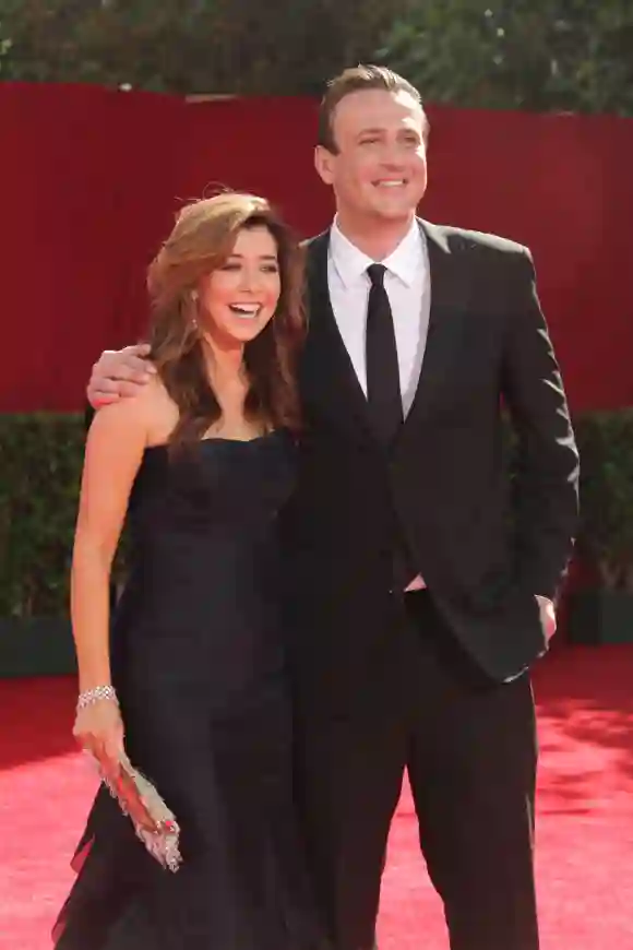 Check Out The Most Beautiful TV Couples Of All Time!