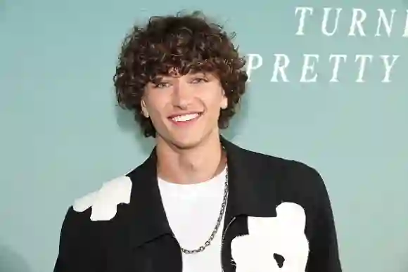 'The Summer I Turned Pretty': THIS Is The Cast